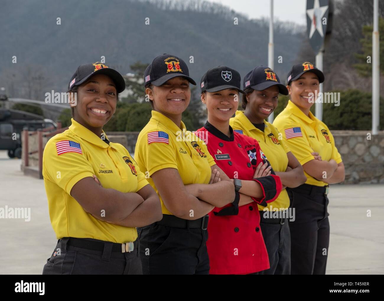 Second Infantry Division culinary specialists assigned to 210th Field ...