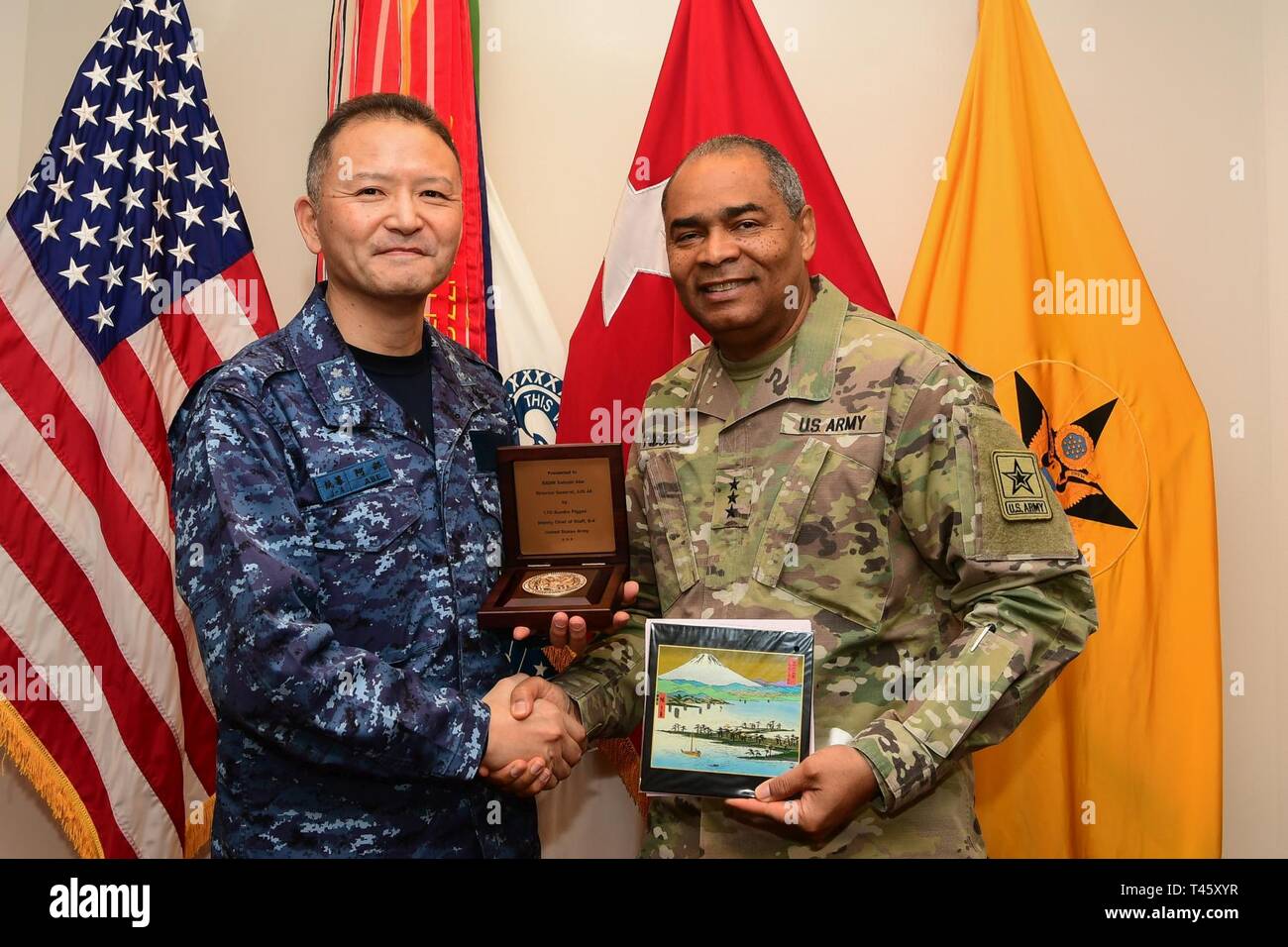 Piggee hi-res stock photography and images - Alamy