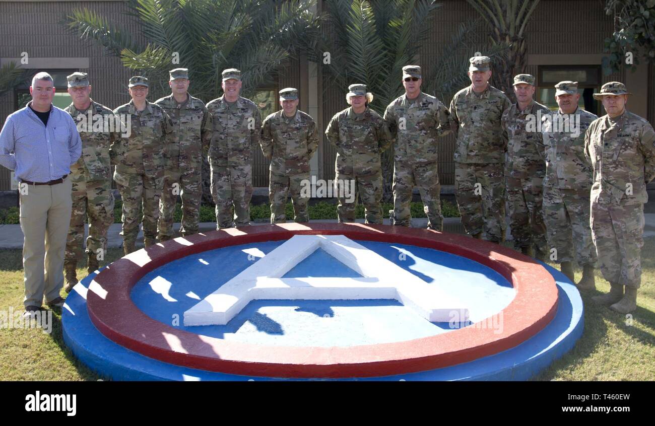 U.S. Army Reserve and Army National Guard senior leaders pose for a ...
