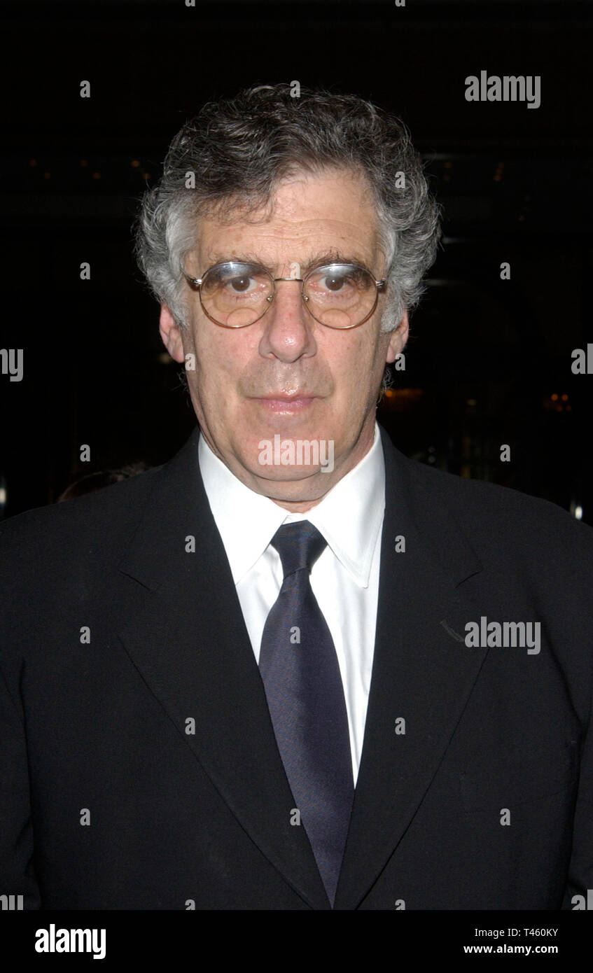 LOS ANGELES, CA. March 26, 2003: Actor ELLIOTT GOULD at the Wellness ...