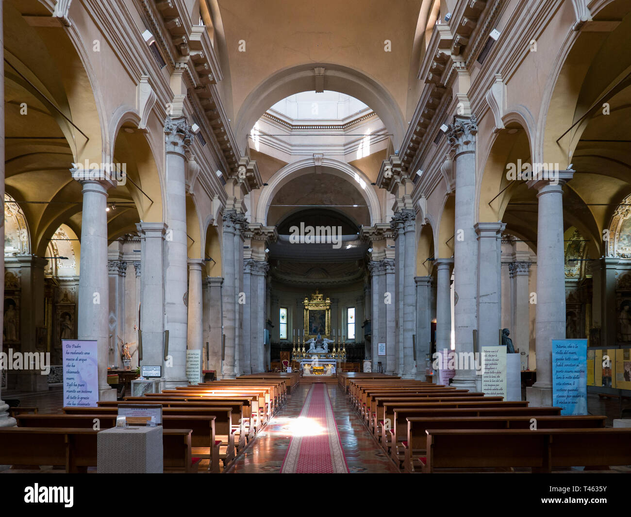 Santa maria in porto ravenna hi-res stock photography and images - Alamy