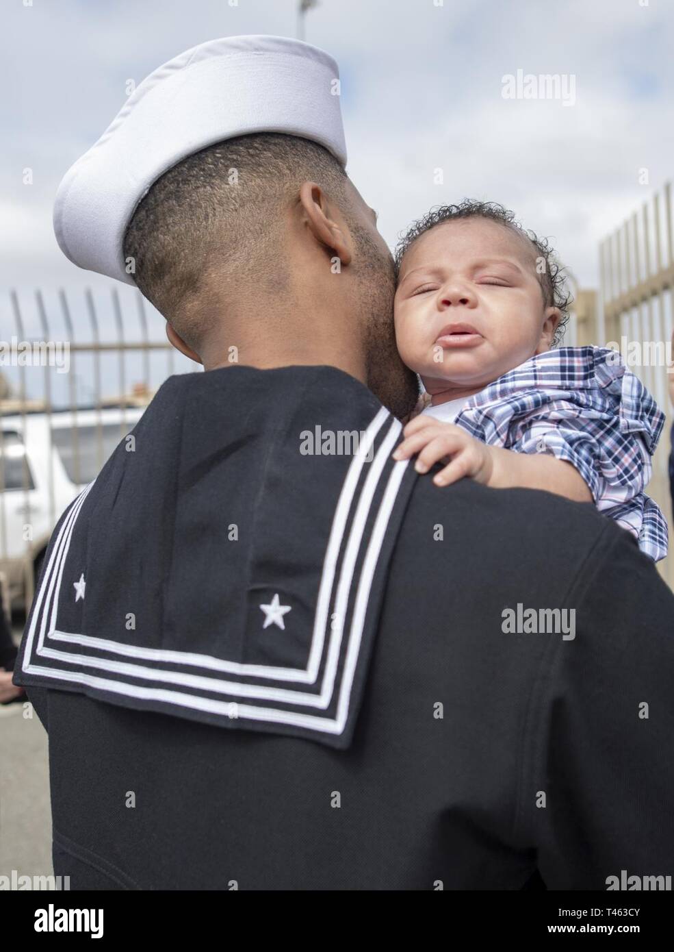 SAN DIEGO (March 1, 2019) Ship’s Serviceman Seaman Samari Bryant ...