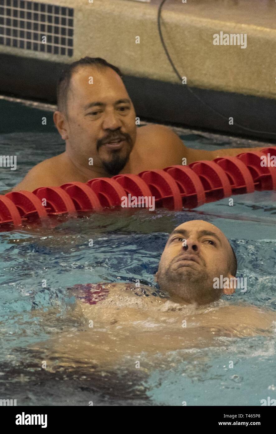 Master chief select hi-res stock photography and images - Alamy