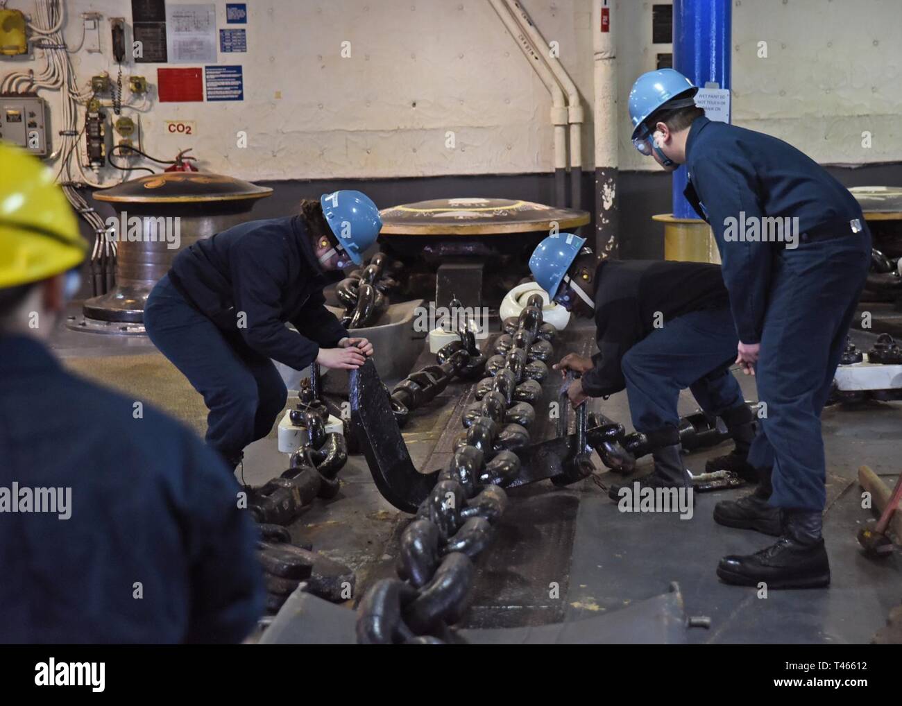 Precision anchoring hi-res stock photography and images - Alamy