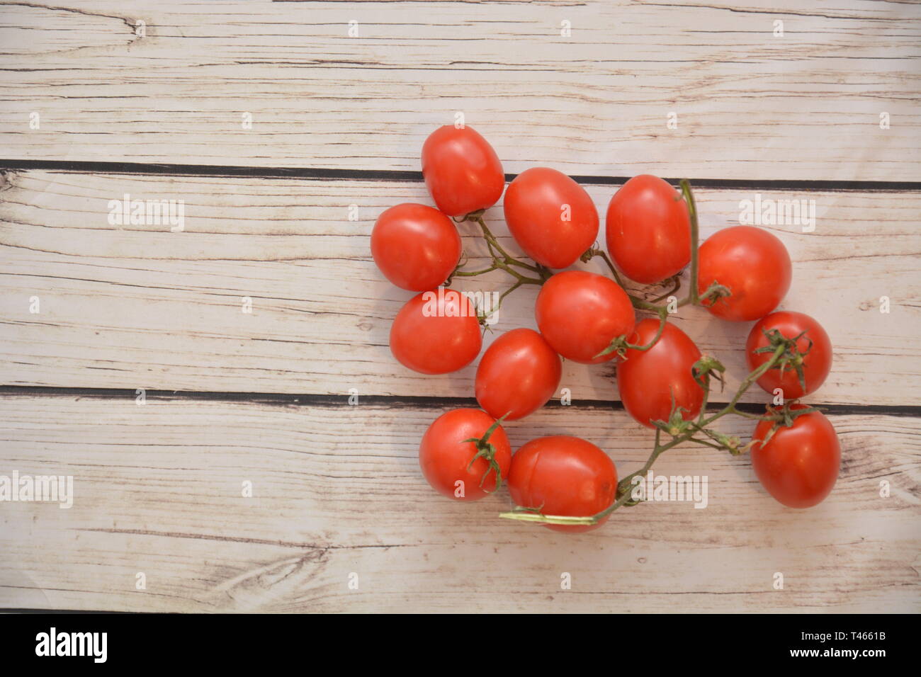 tomato fresh red vegetable food Stock Photo - Alamy