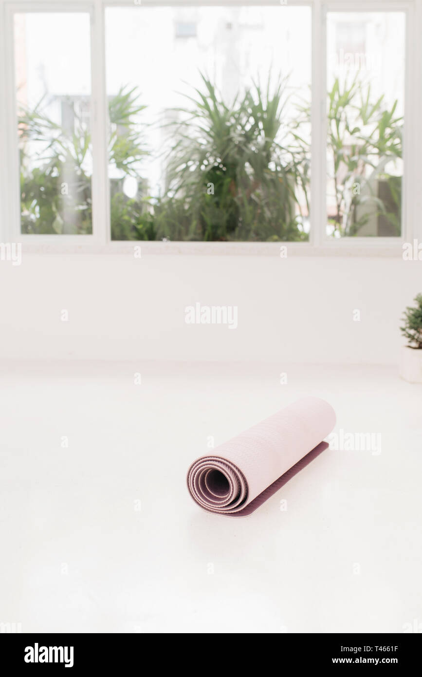 Pilates roll up hi-res stock photography and images - Alamy