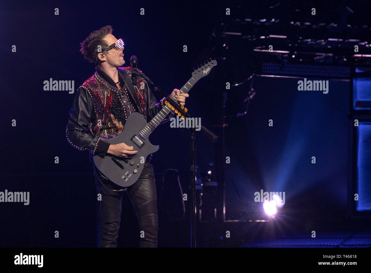 April 12, 2019 - Chicago, Illinois, U.S - MATT BELLAMY of Muse during ...