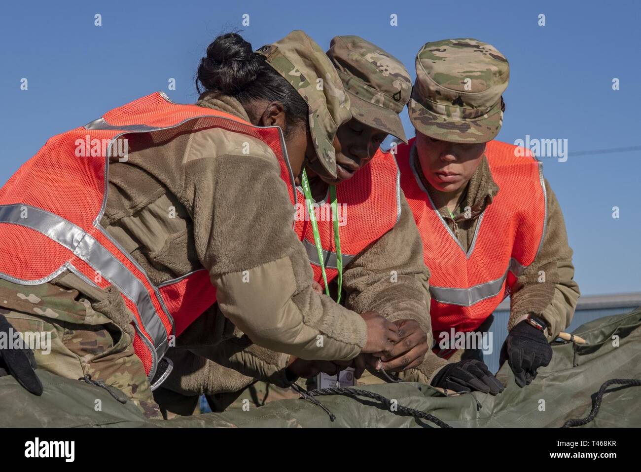 351st aviation support battalion hi-res stock photography and images ...
