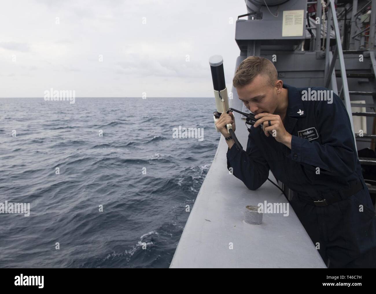 Mines countermeasure ship hi-res stock photography and images - Alamy