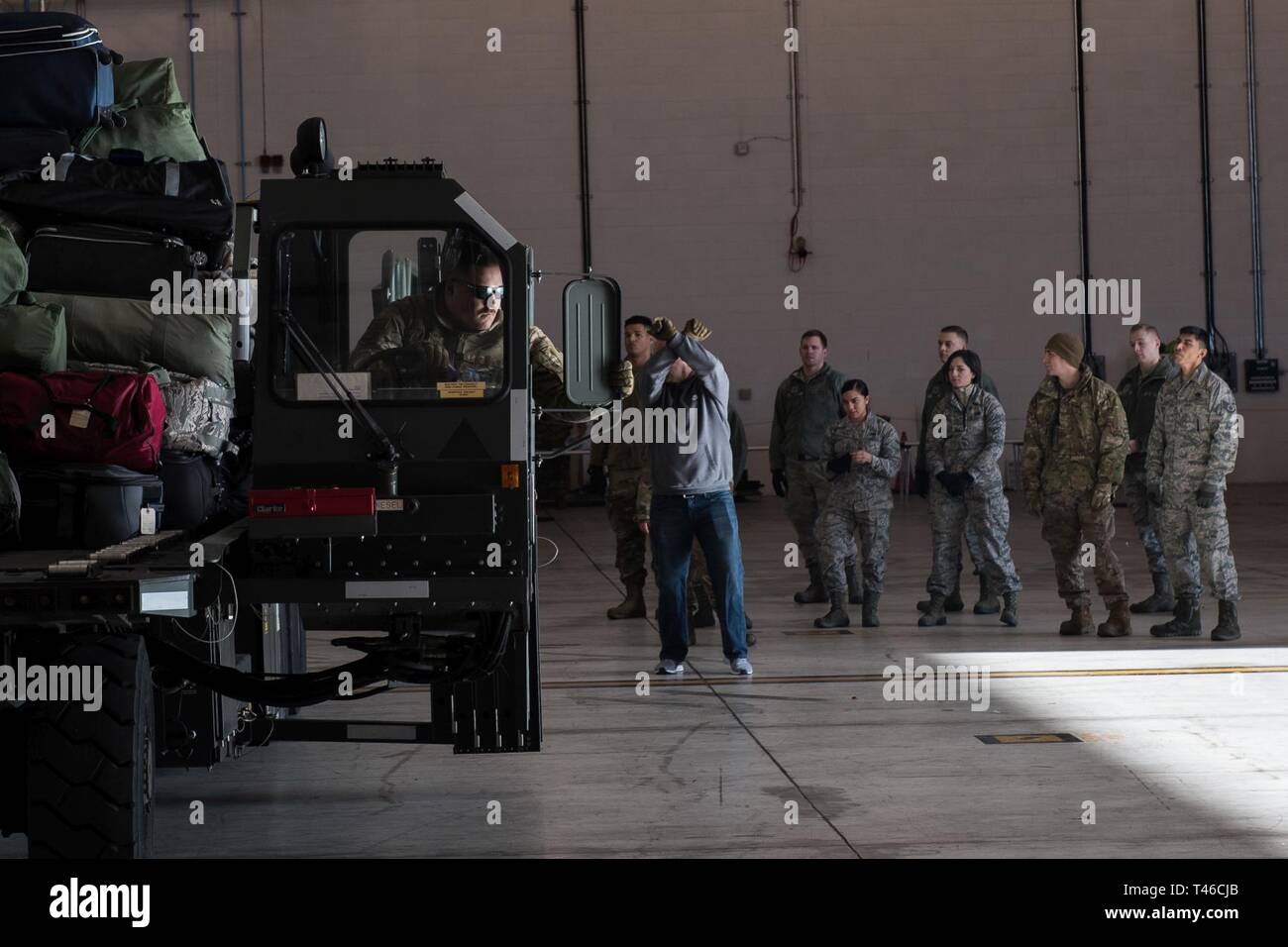Staff Sgt. Paul Sparks, 2nd Logistics Readiness Squadron air ...