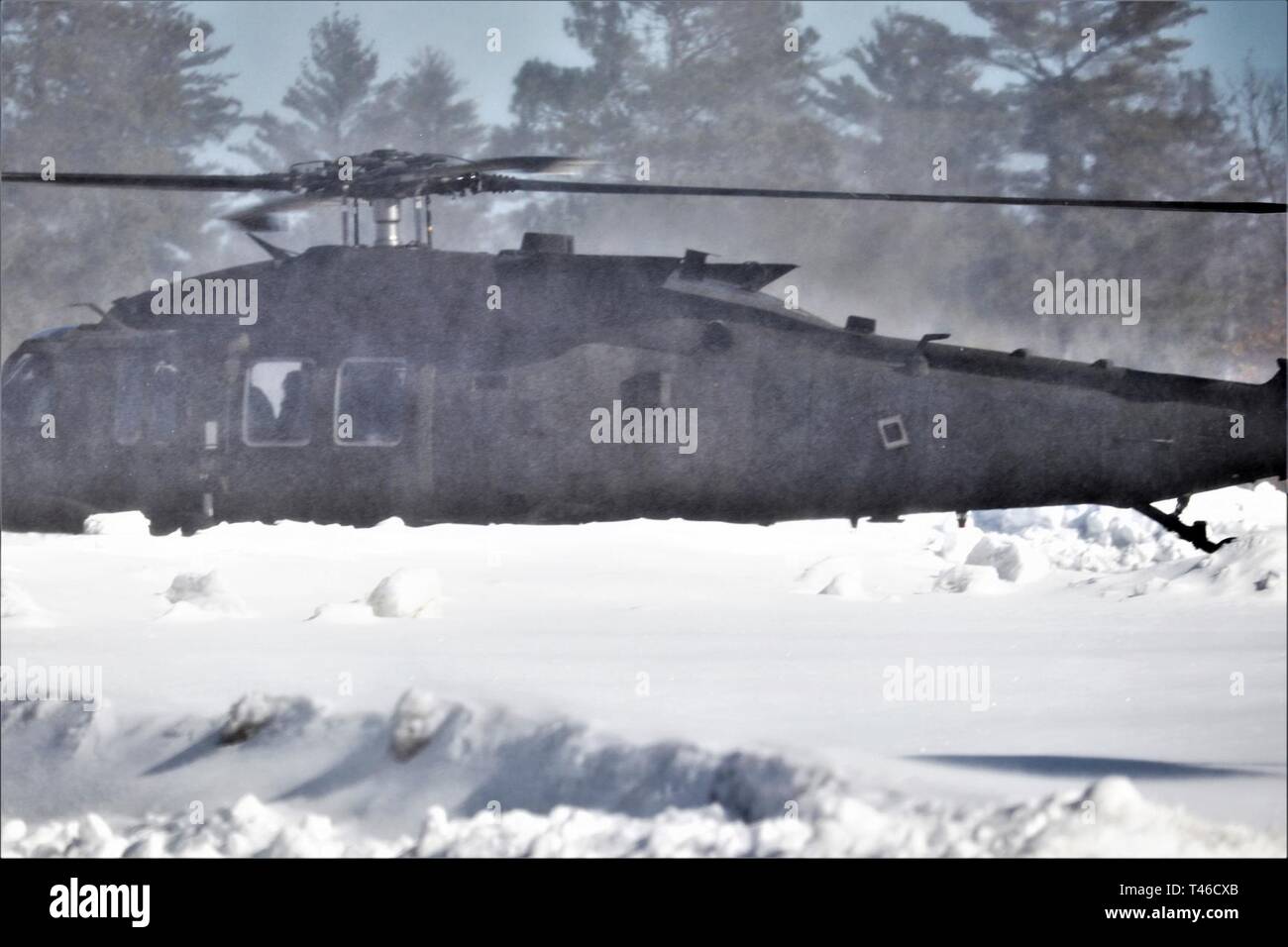 An aircrew with the 1st Battalion, 147th Aviation Regiment of the ...