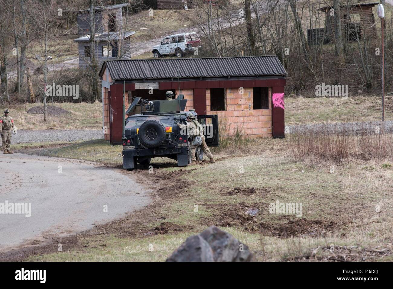 Soldiers assigned to 1st Platoon, 92nd Military Police Company prepare ...
