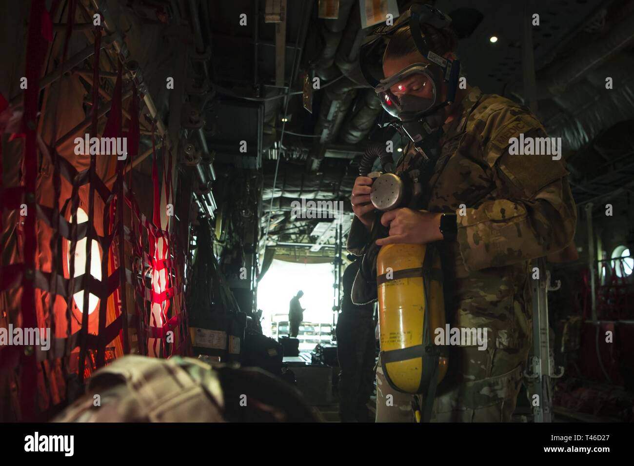 Eaes hi-res stock photography and images - Alamy