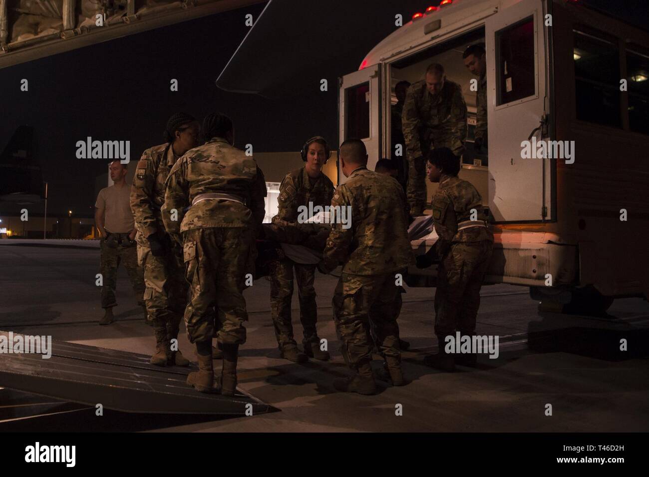 379th expeditionary air evacuation squadron hi-res stock photography ...