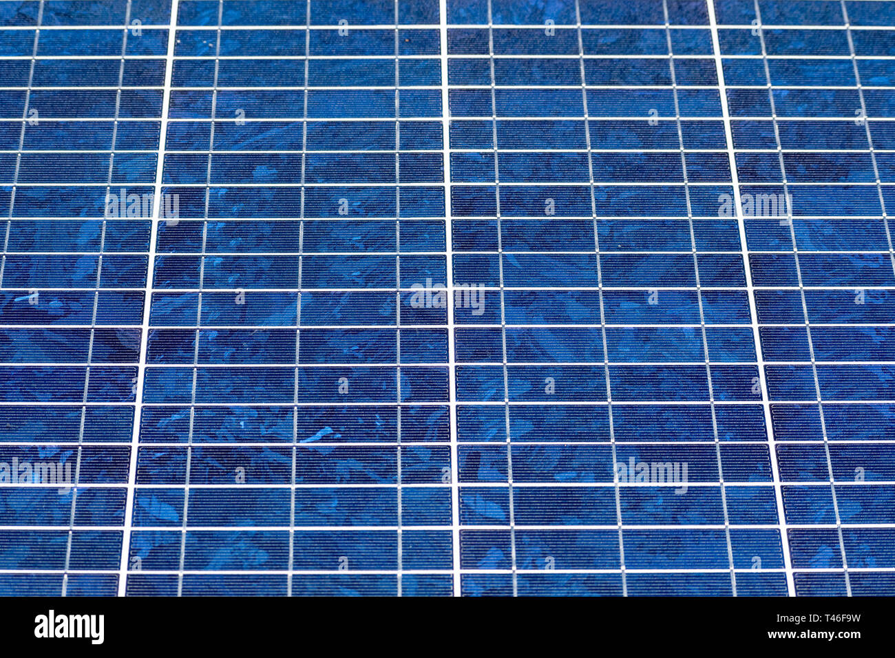 Solar voltaic array hi-res stock photography and images - Alamy