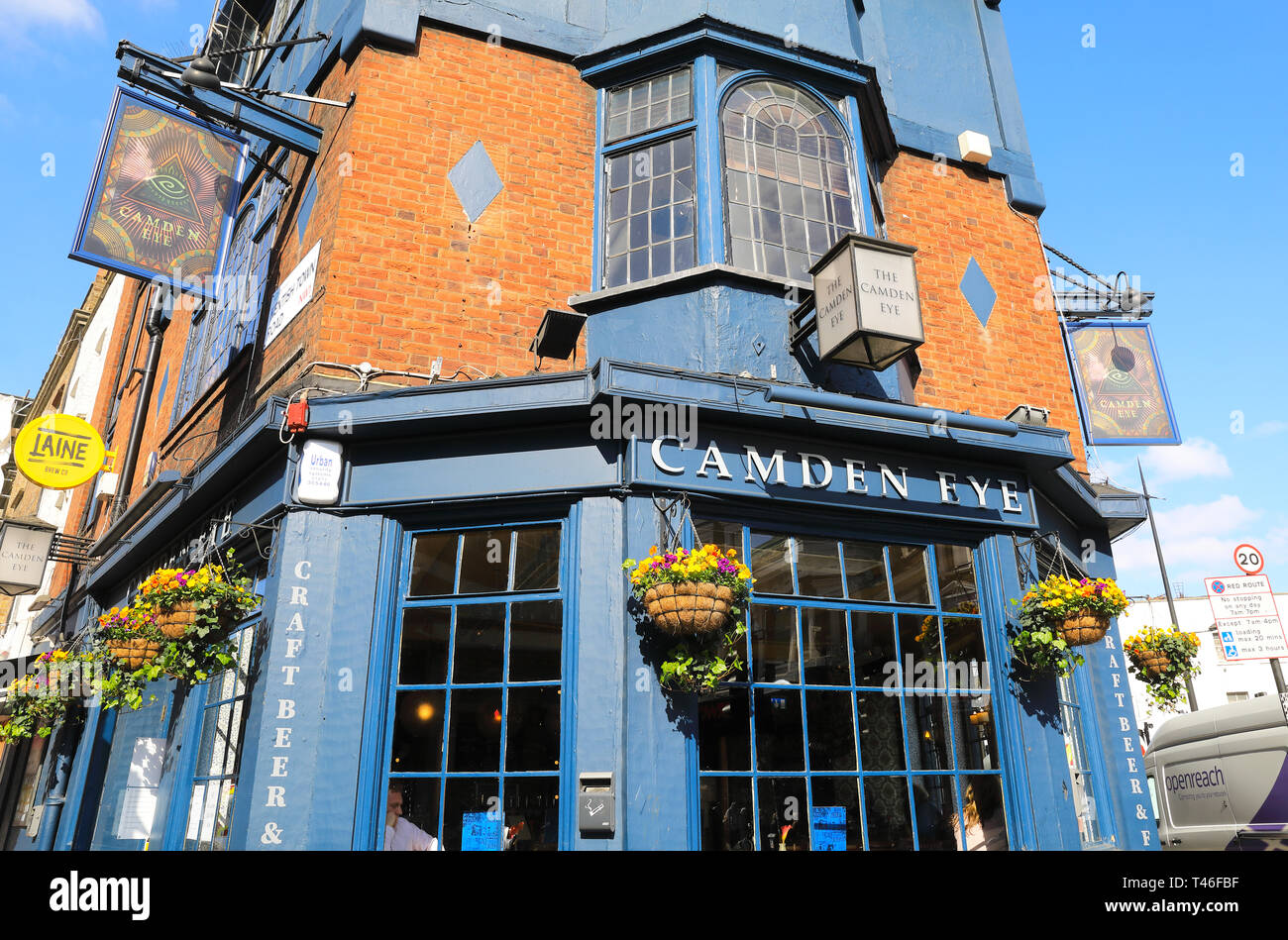 Camden Eye pub at Camden Town, in north London, UK Stock Photo - Alamy