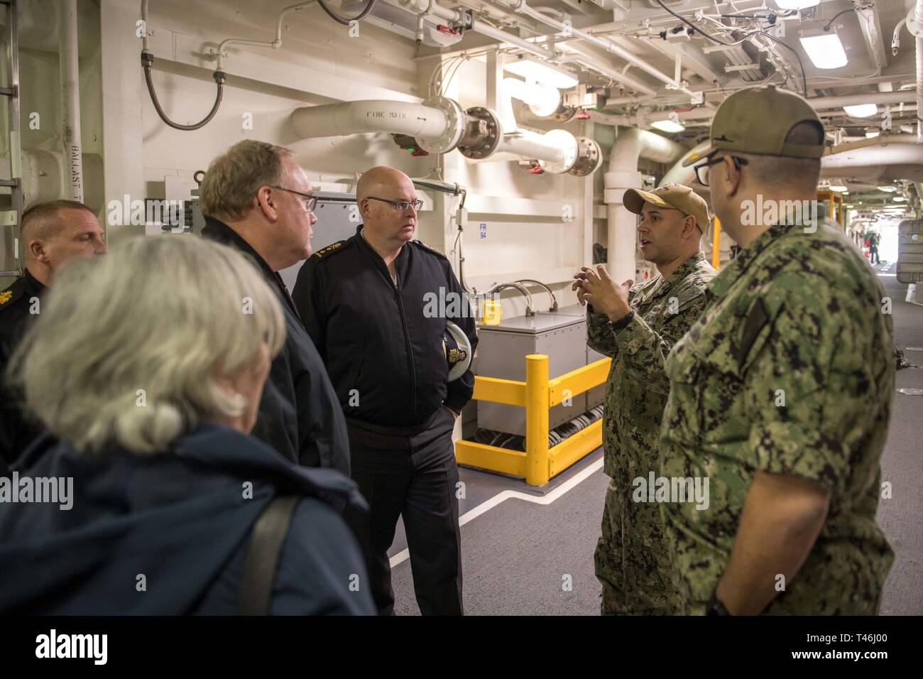 ESQUIMALT, British Columbia (Mar 12, 2019) USS Zumwalt (DDG 1000 ...