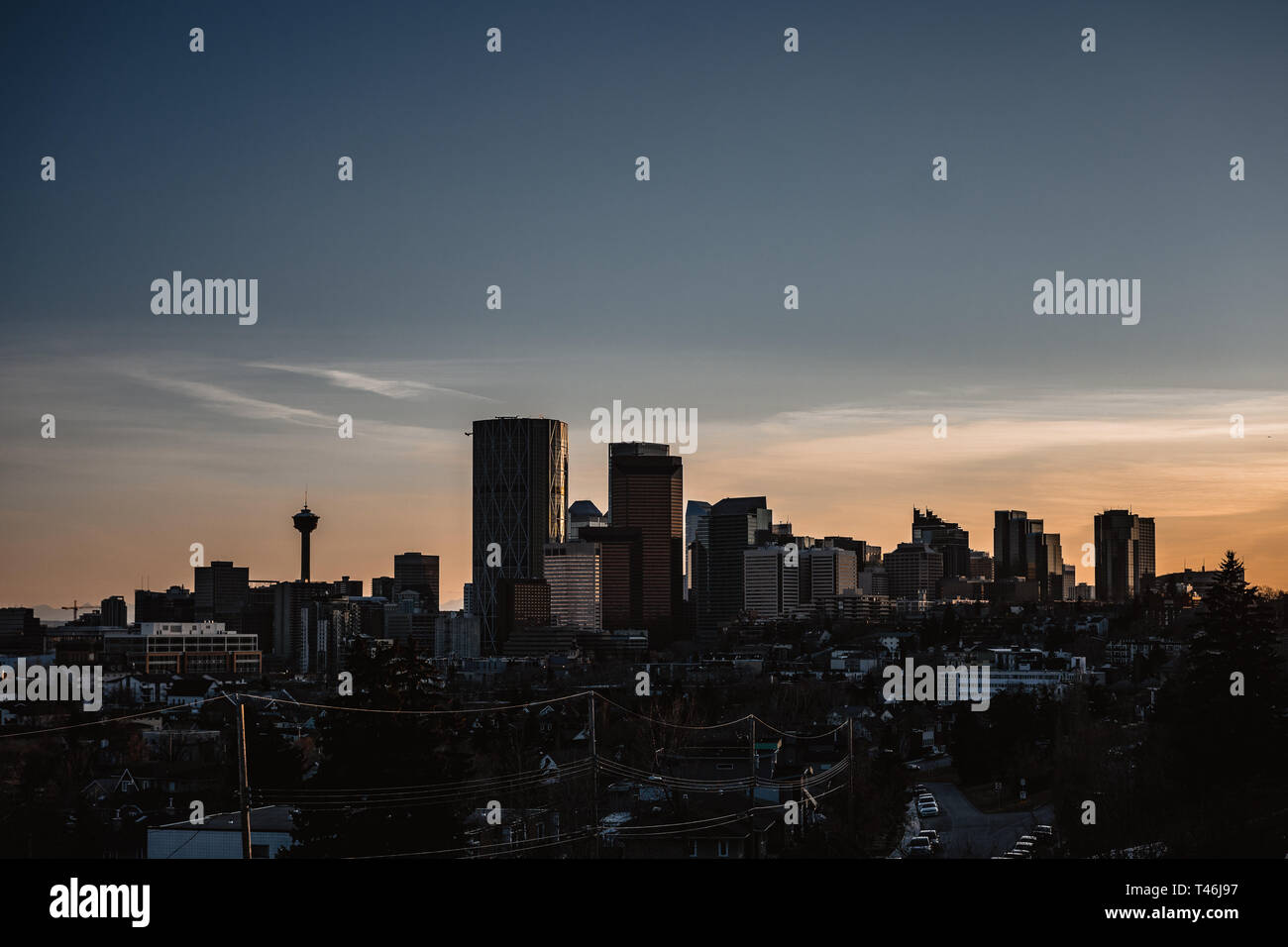 Calgary skyline hi-res stock photography and images - Alamy