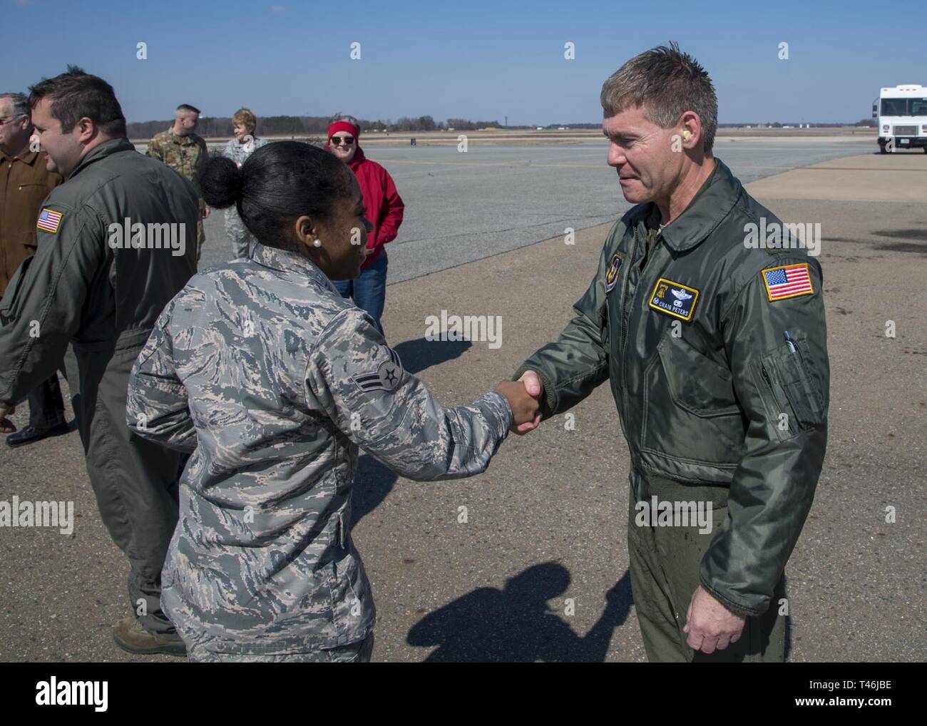 512th airlift wing hi-res stock photography and images - Alamy