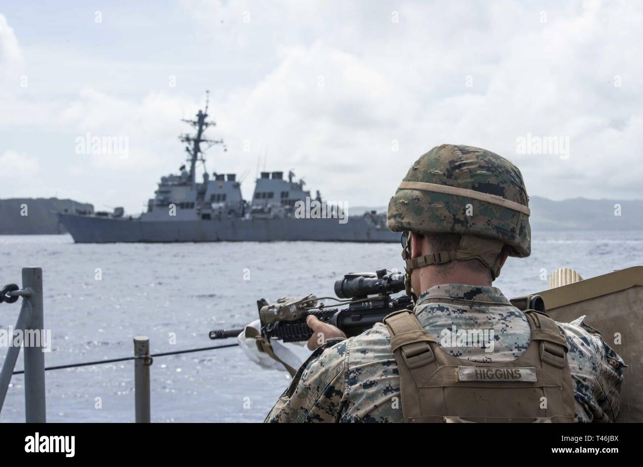 Harbor utility craft hi-res stock photography and images - Alamy