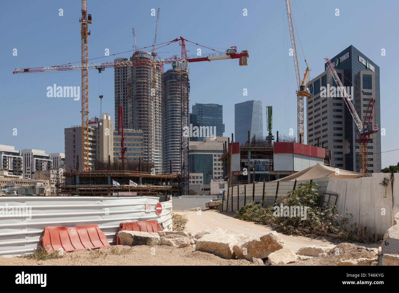 buildings under construction, Tel Aviv, Israel Stock Photo - Alamy