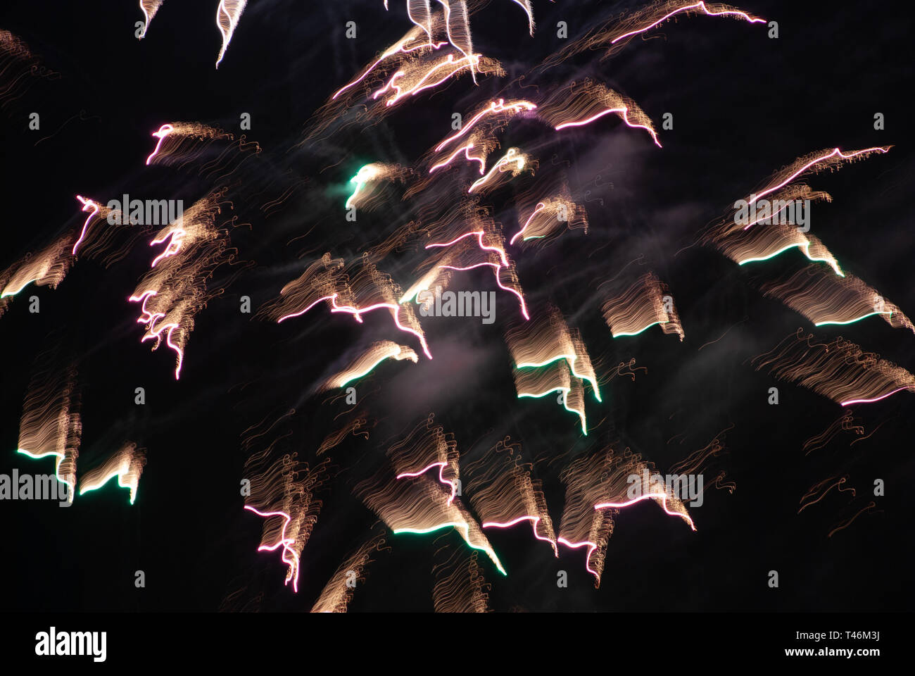 Abstract green energy fireworks hi-res stock photography and images - Alamy