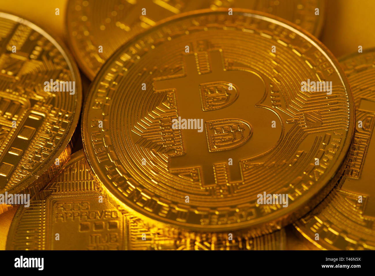 Top view closeup photo of many gold bitcoins Stock Photo - Alamy