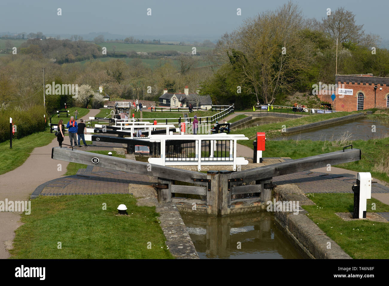 1810 boat hi-res stock photography and images - Alamy