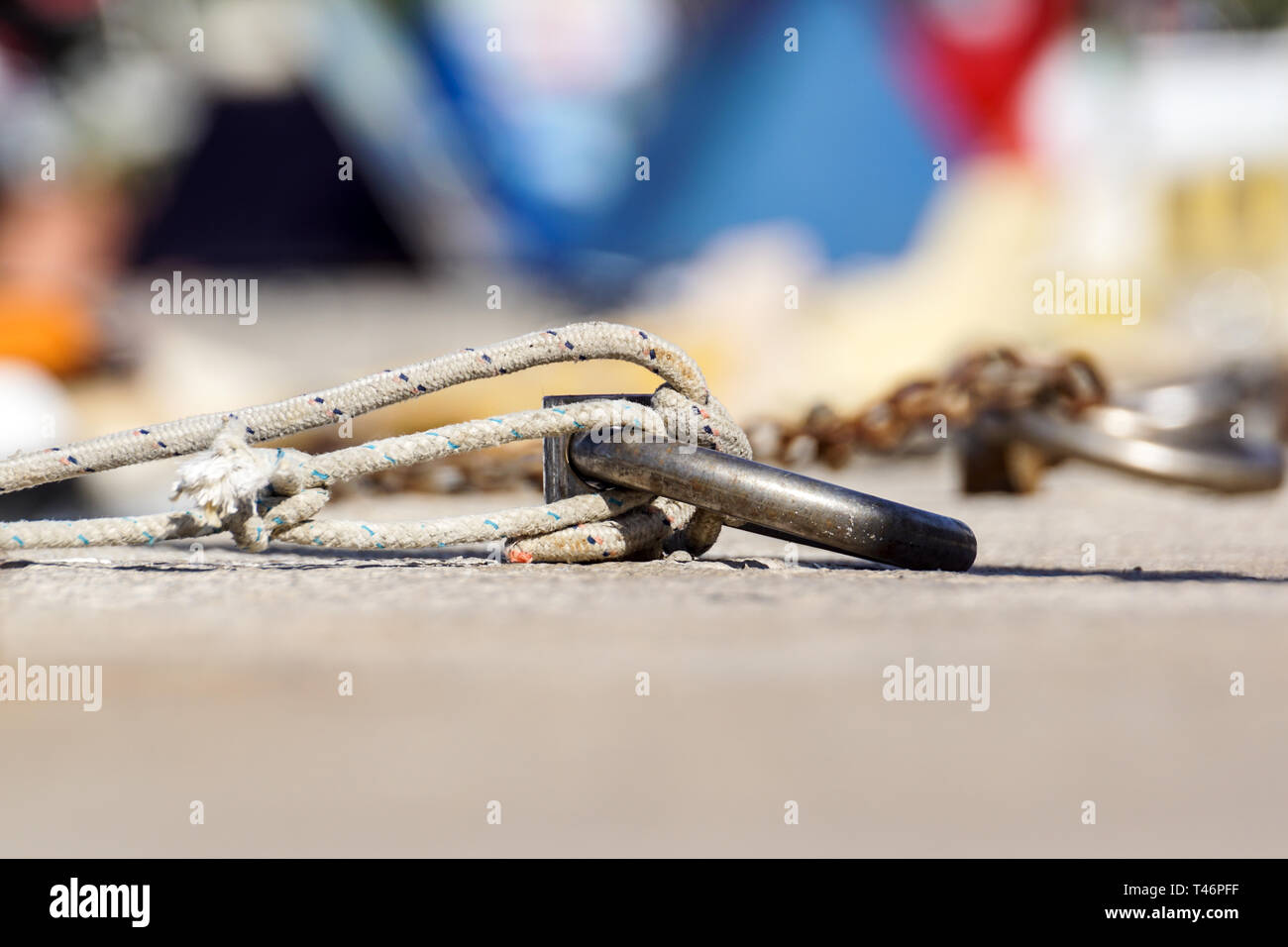Chain pier hi-res stock photography and images - Alamy
