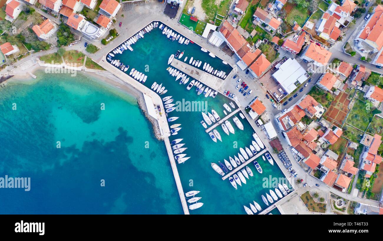 Aerial view of a marina Stock Photo - Alamy