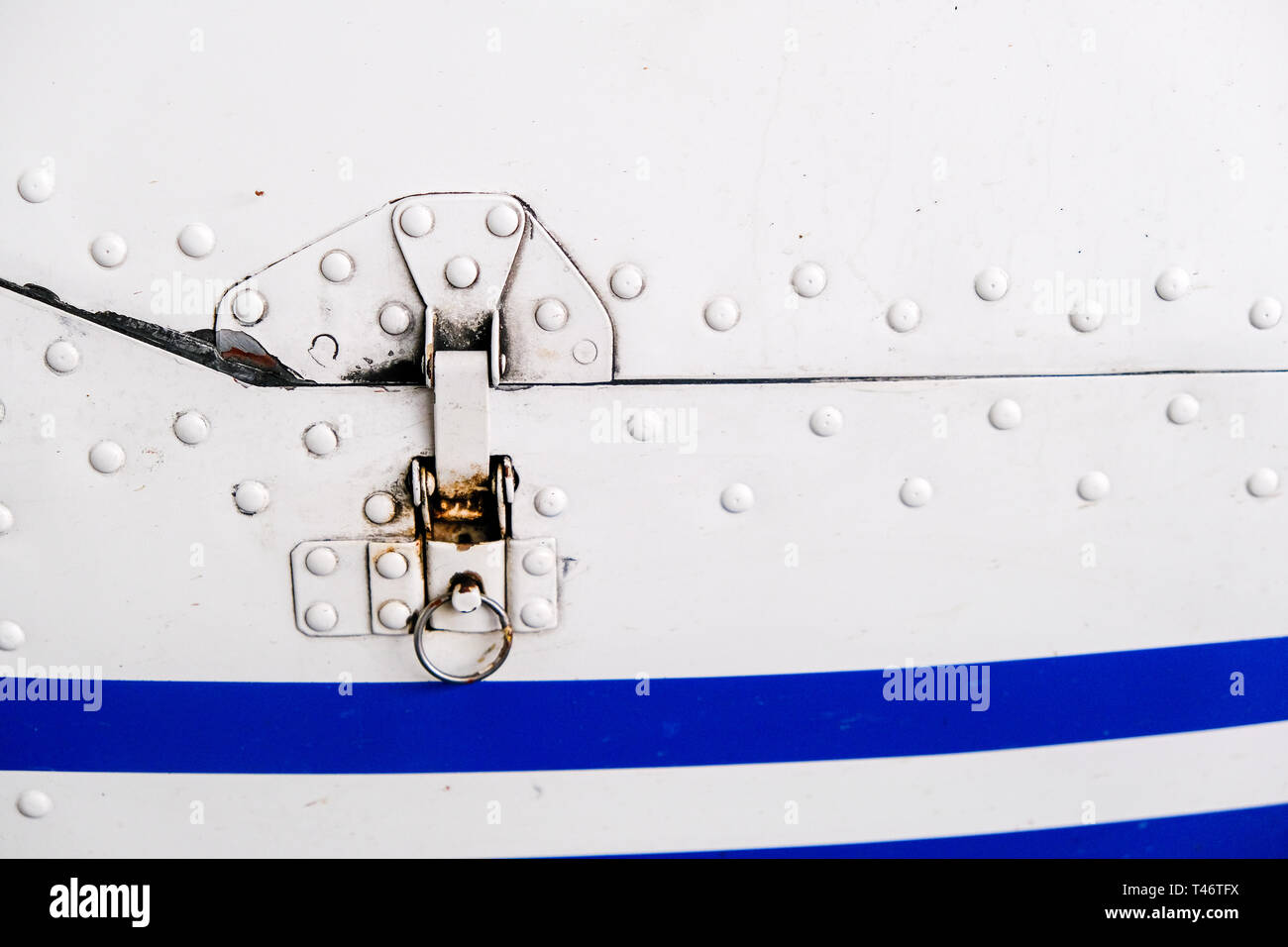 Engine cowling hi-res stock photography and images - Alamy