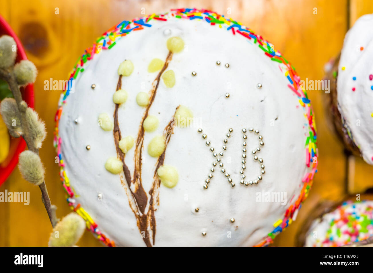 Kulichi traditional russian easter hi-res stock photography and images ...