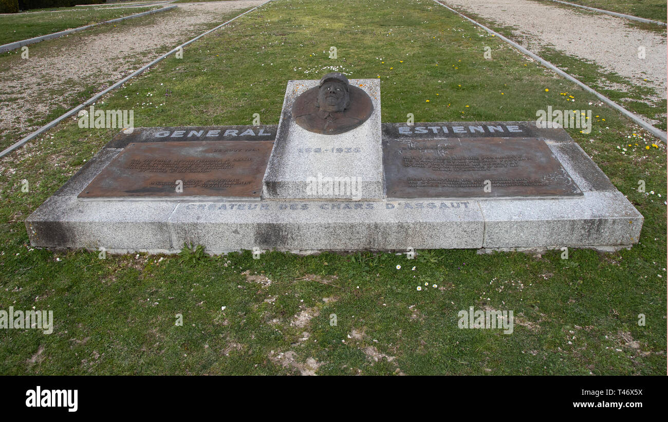 The memorial to Colonel Estienne and the French tanks at Cholera ...