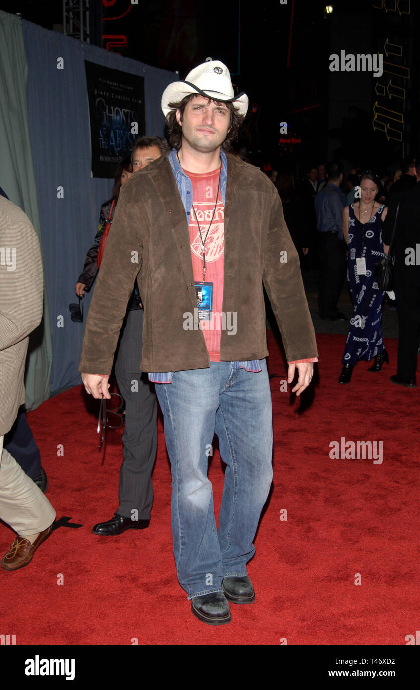 LOS ANGELES, CA. March 31, 2003: Actor ROBERT RODRIGUEZ at the world ...