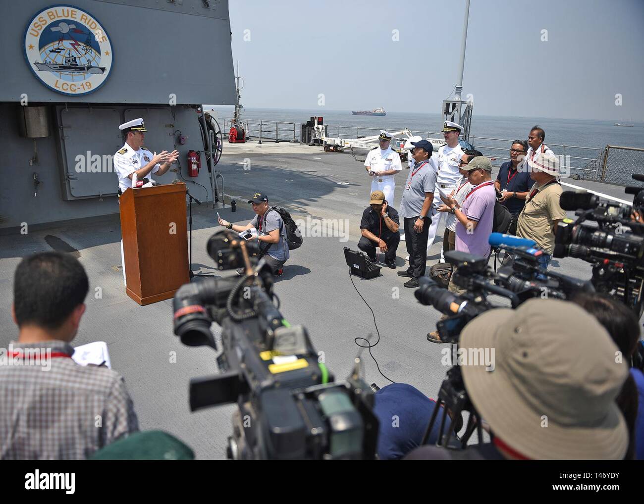MANILA, Philippines (March 13, 2019) - U.S. 7th Fleet Flagship USS Blue ...