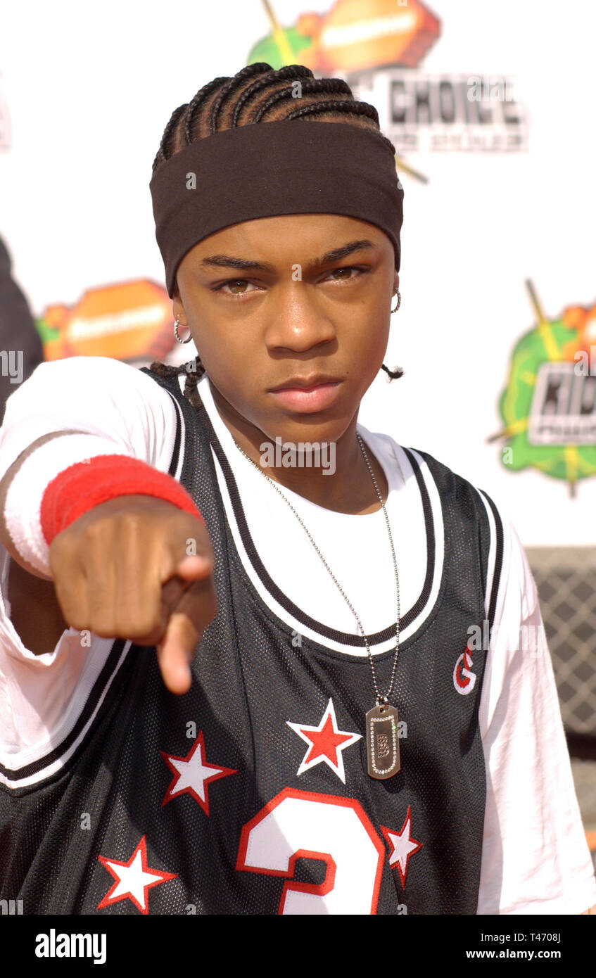 LOS ANGELES, CA. April 12, 2003: Singer BOW WOW at Nickelodeon's 16th ...