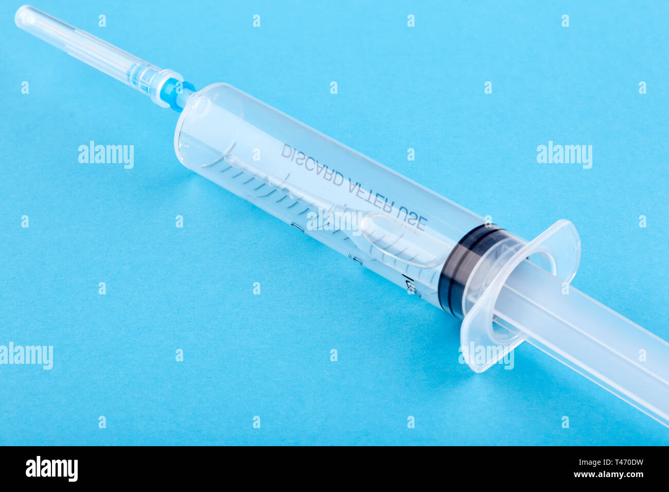 Virus inside syringe hi-res stock photography and images - Alamy