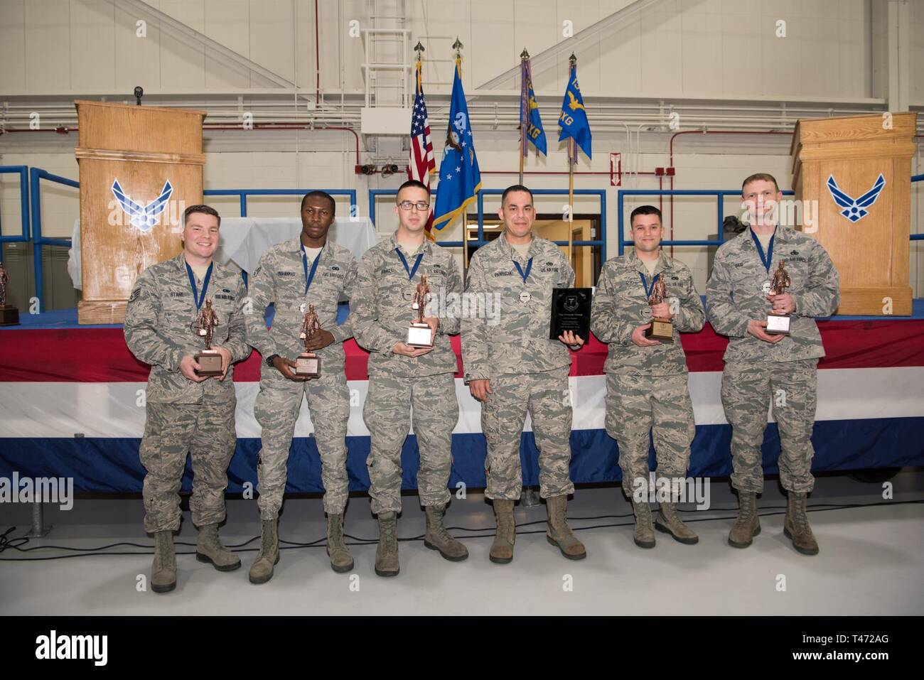 Military spouses award hi-res stock photography and images - Alamy