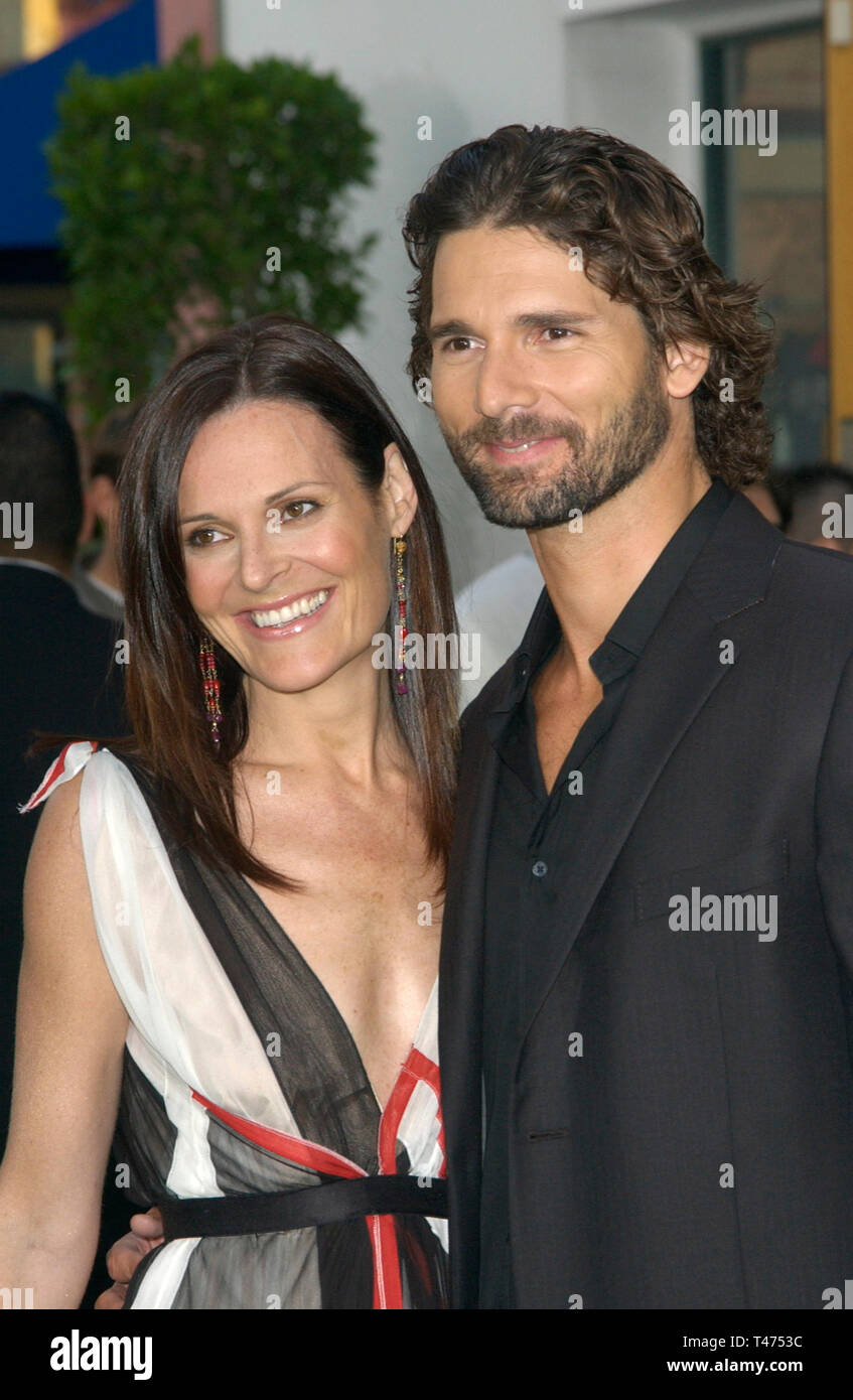 LOS ANGELES, CA. June 17, 2003: Actor ERIC BANA & date at world ...