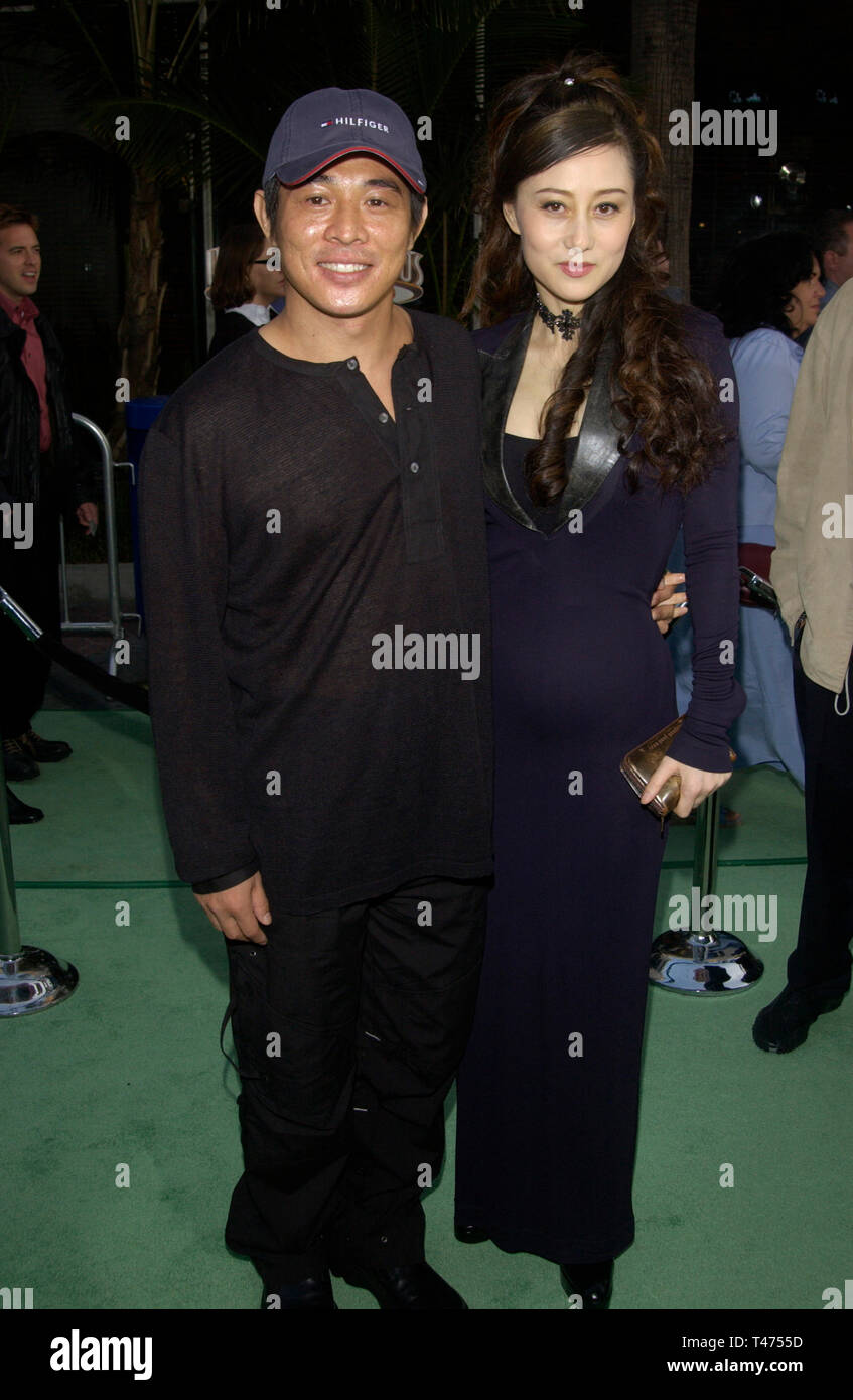 LOS ANGELES, CA. June 17, 2003: Actor JET LI & wife at world premiere ...