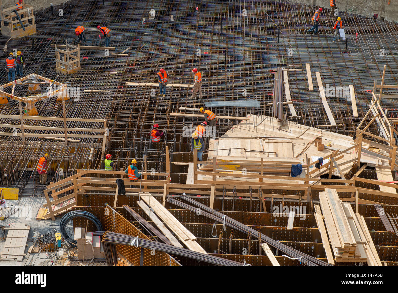Rebar cage hi-res stock photography and images - Alamy