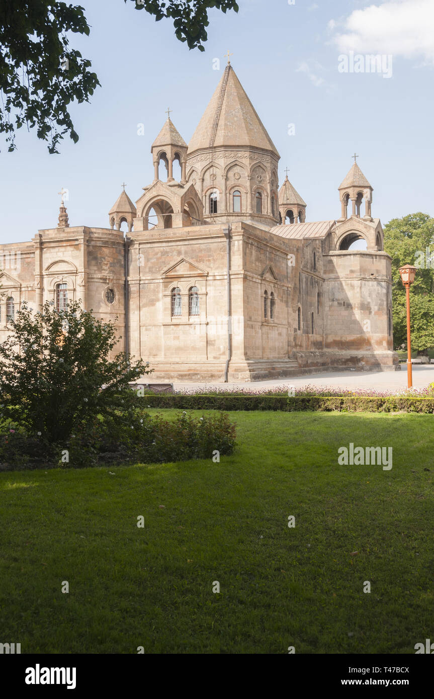 Armenia, Vagharshapat (Etchmiadzin), Etchmiadzin Holy See Cathedral ...