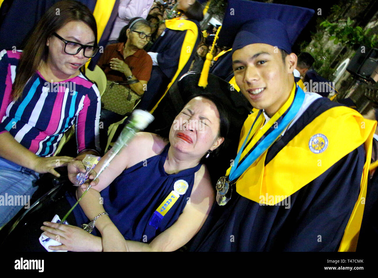 Cainta Catholic Logo