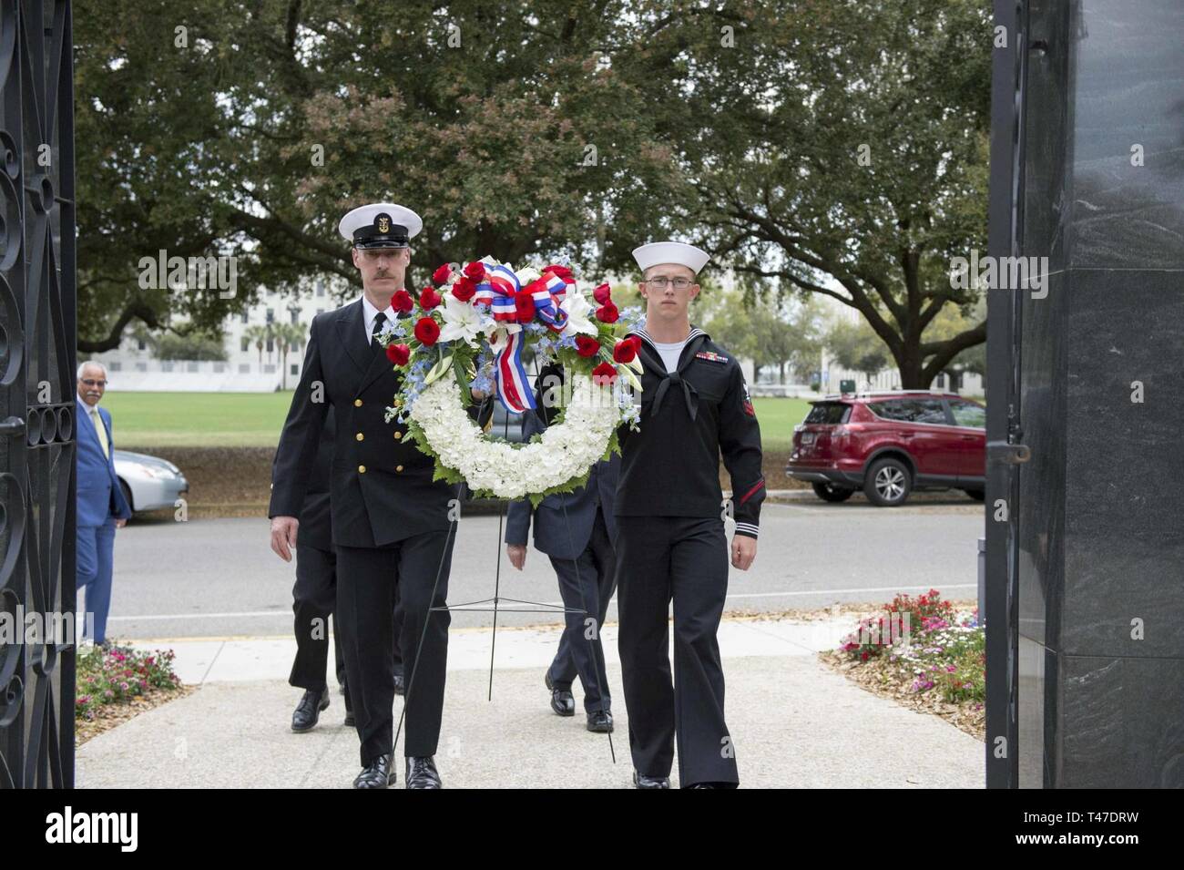 CHARLESTON, SC. (March 17, 2019) USS Hue City (CG 66) Command Master ...