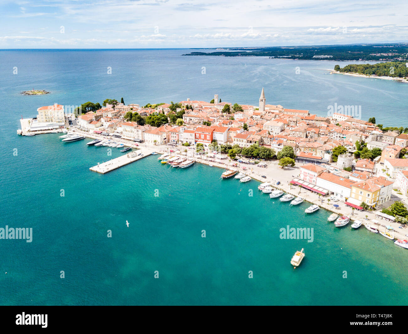 Croatian town of Porec, shore of blue azure turquoise Adriatic Sea ...