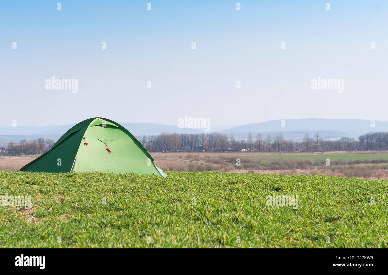 Grass tent hi-res stock photography and images - Alamy