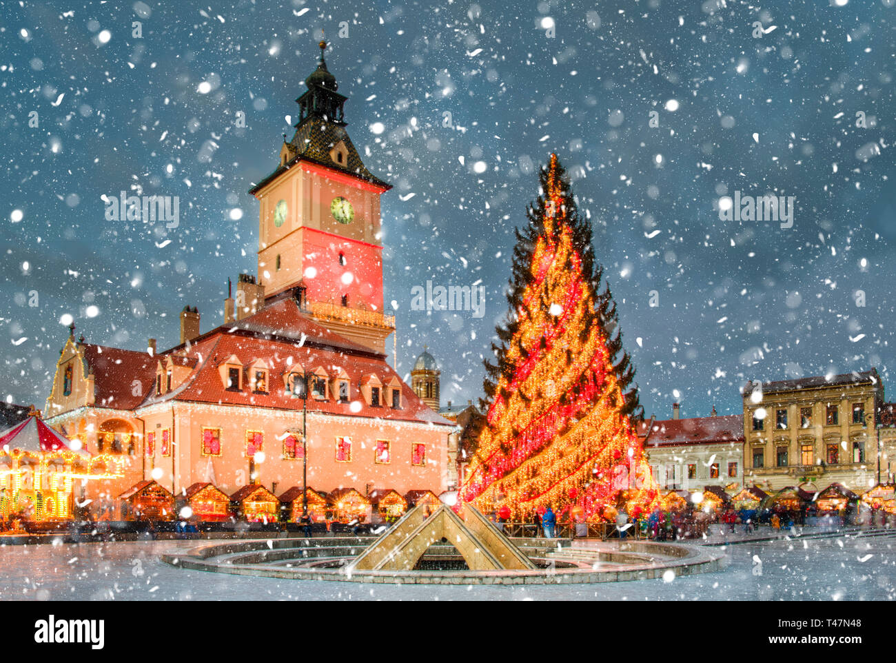 Brasov christmas tree hi-res stock photography and images - Alamy