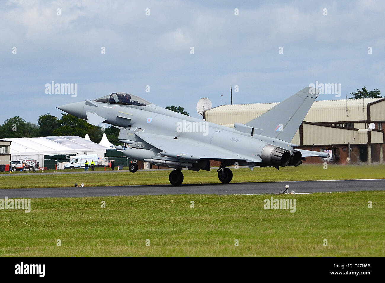Eurofighter typhoon raf coningsby hi-res stock photography and images ...