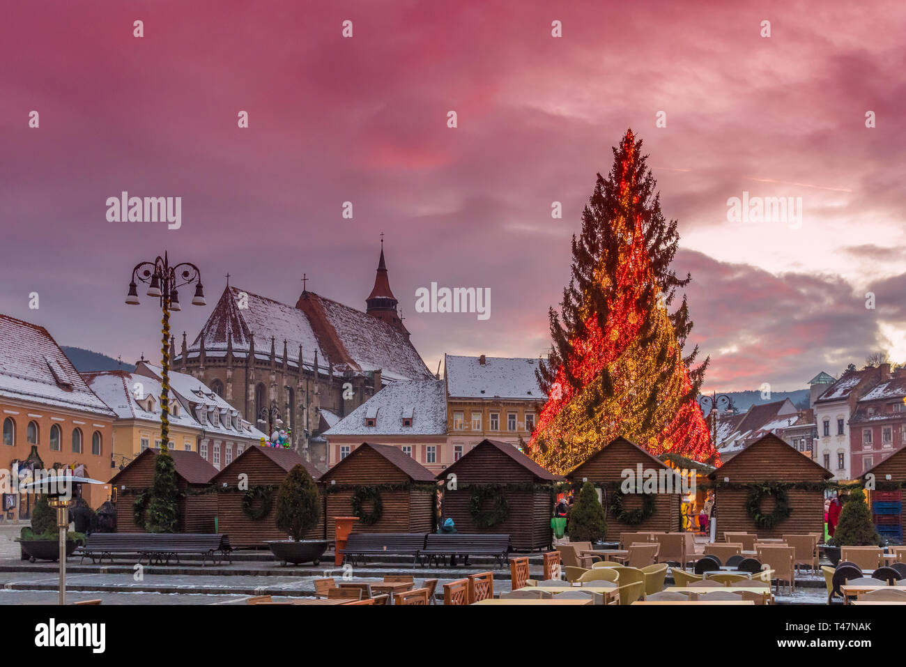 Christmas market and decorations tree in center of Brasov town ...