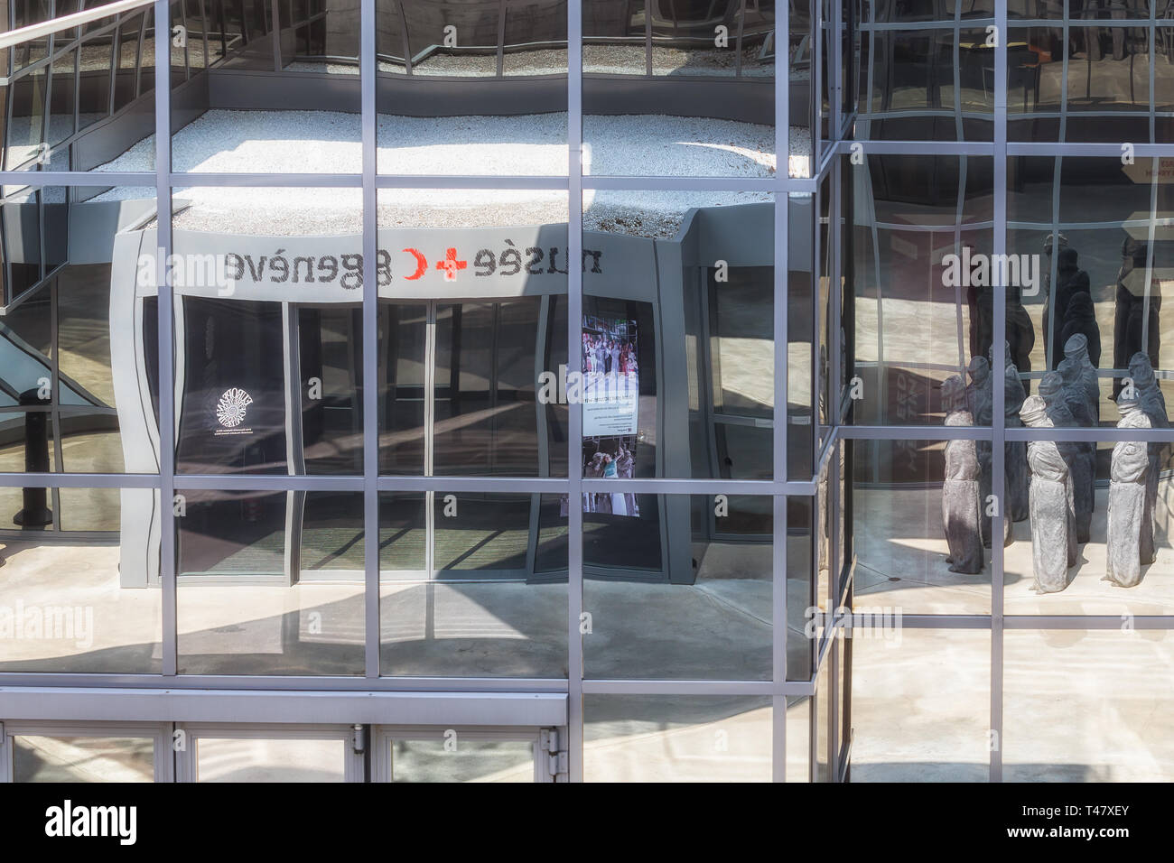 International red cross museum geneva hi-res stock photography and ...